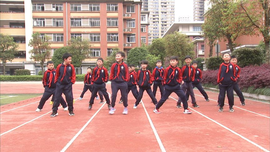 小学生街舞演绎《失恋阵线联盟》成功出圈,范儿简直可以C位出道