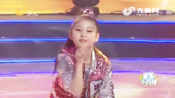 9岁女孩金续航爱演戏,现场展示动物模拟表演,表现真棒