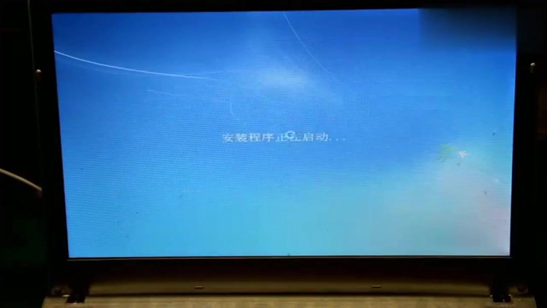 索尼笔记本开机风扇狂转自动关机,原来是这个奇葩故障导致的