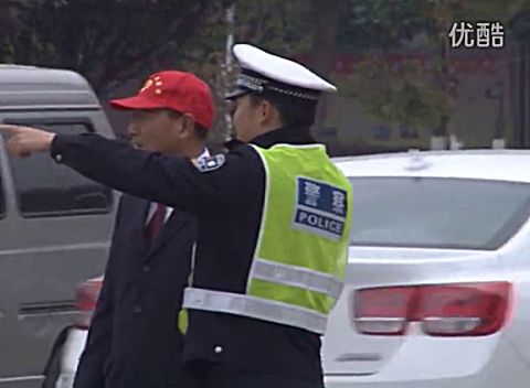 天长检察院青年志愿者积极开展“文明交通”志愿者服务活动