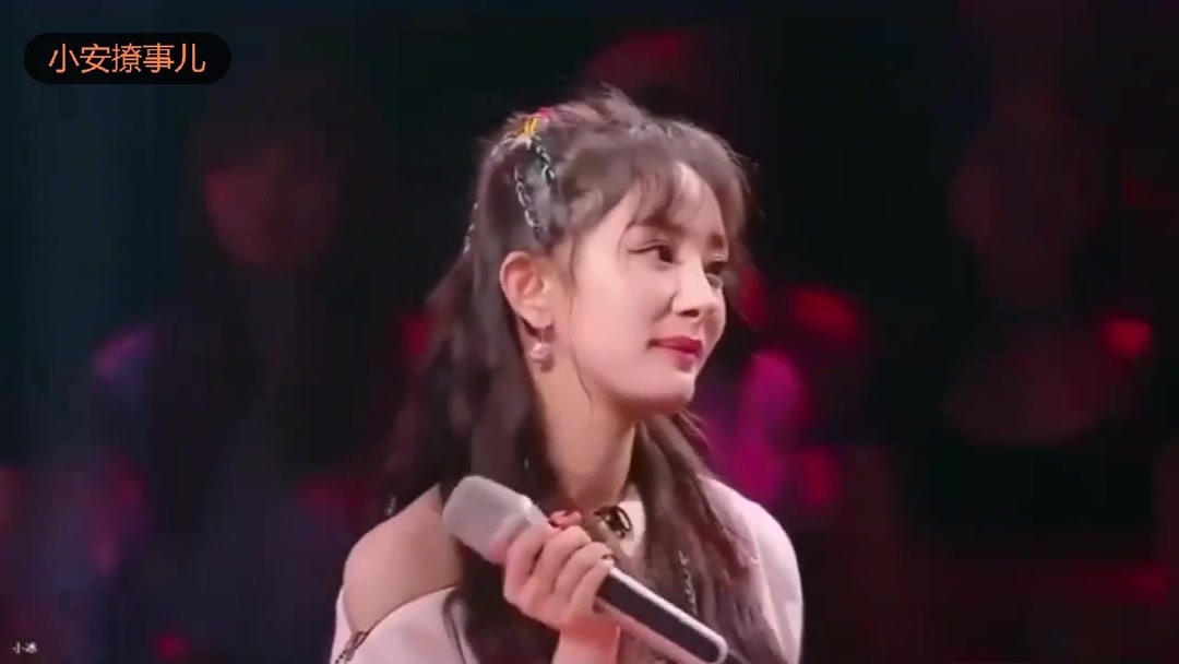 华晨宇呆萌“撒娇”,喊姐姐讨好杨幂,观众开始尖叫了