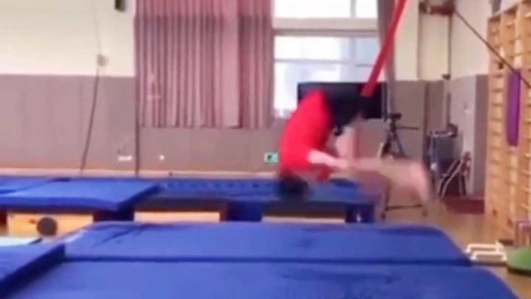 全红婵训练场面,日复一日,把一件事情做到极致