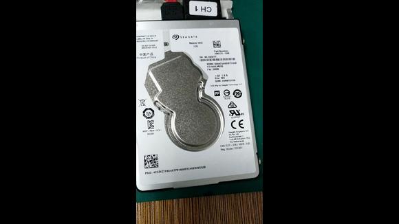 希捷ST1000LM035固件损坏无法识别