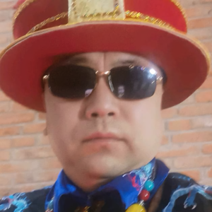 中国红歌摇滚丰哥 
