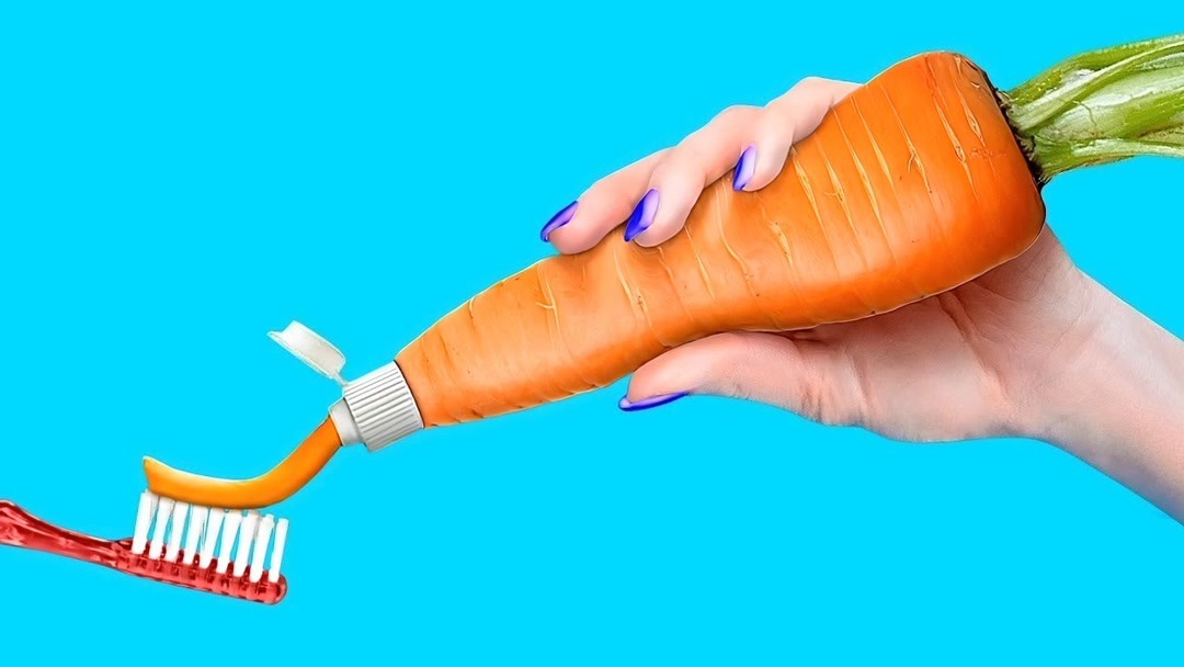 可乐的多种用途,可以让玫瑰花保持鲜艳哦