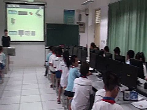 第3课 认识电脑硬件_第一课时(福建省县级优课)_张艳清_K10807_...