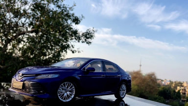 实拍:全新第八代凯美瑞双擎汽车模型开箱展示