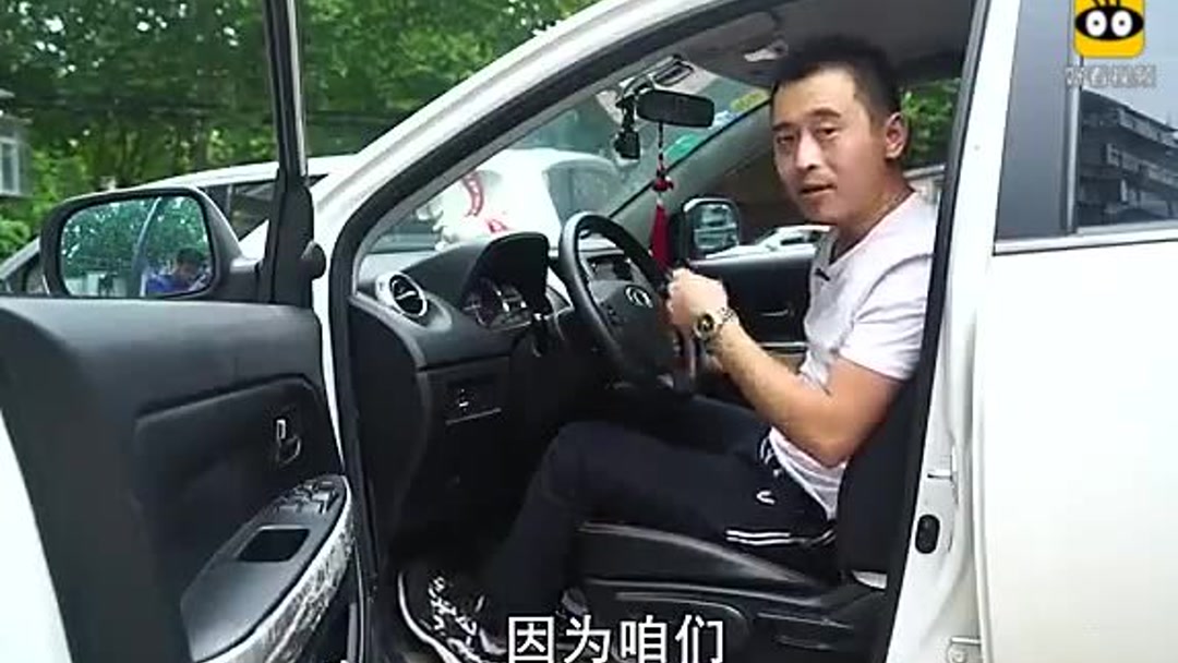 开手动挡到底怎么踩离合才对自己的车好呢?
