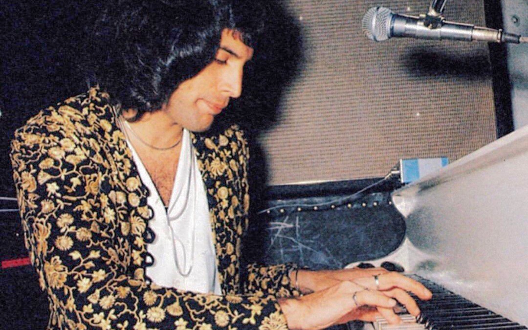 【中字听译】Marc Ajax分析Bohemian Rhapsody