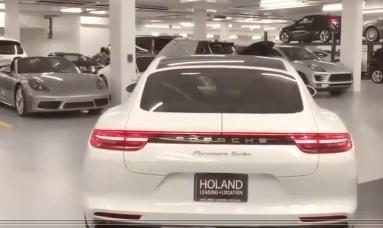 保时捷帕拉梅拉按下钥匙,打开车门那刻我心动了!