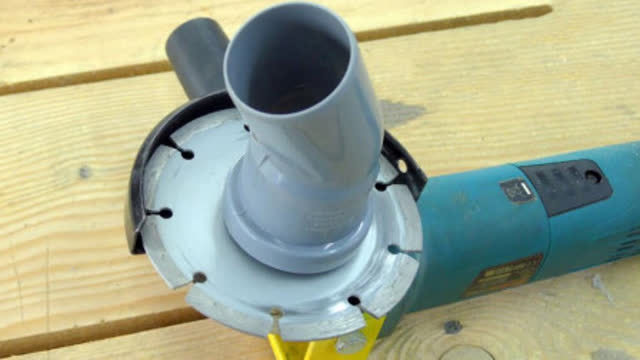 用角磨机时扬尘太多,老外在上面装个pvc管?看完才明白用意!