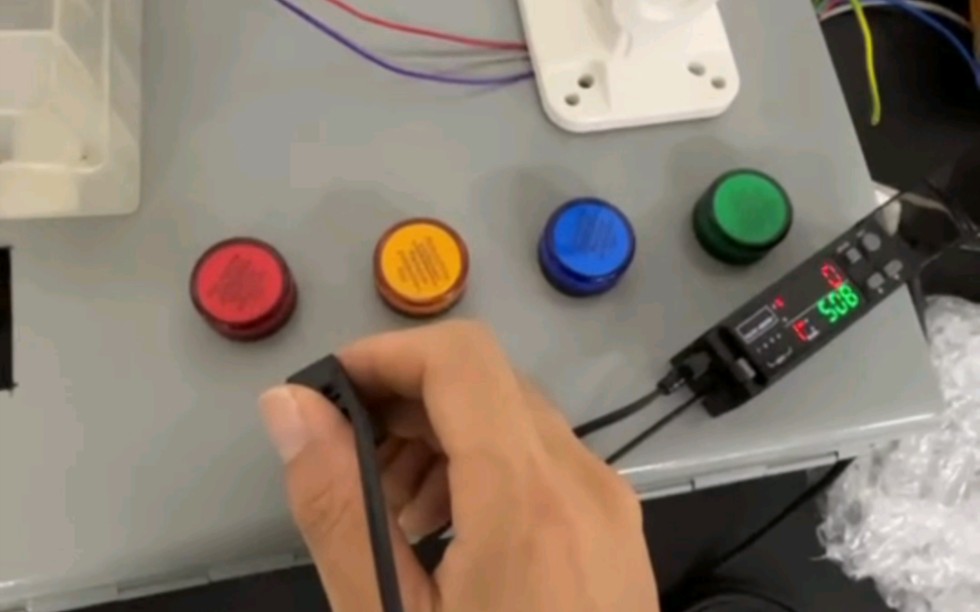 颜色传感器丨识别目标颜色即报警丨阿童木颜色传感器