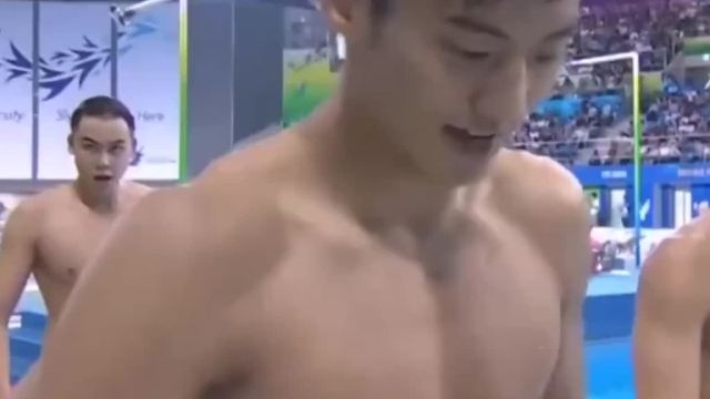 宁泽涛晒近况退役后更加潇洒,现身高档场所,还与阔太传绯闻