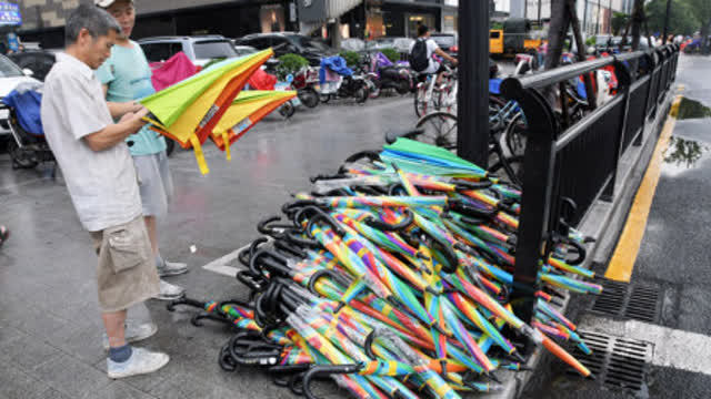 30万"共享雨伞"有借无还,创始人却乐开了花,到底是为什么?