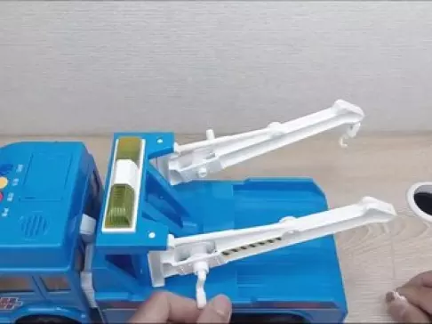 ...音乐工程音乐惯性小汽车玩具汽车模型视频亲子游戏汽车 开箱评测试玩