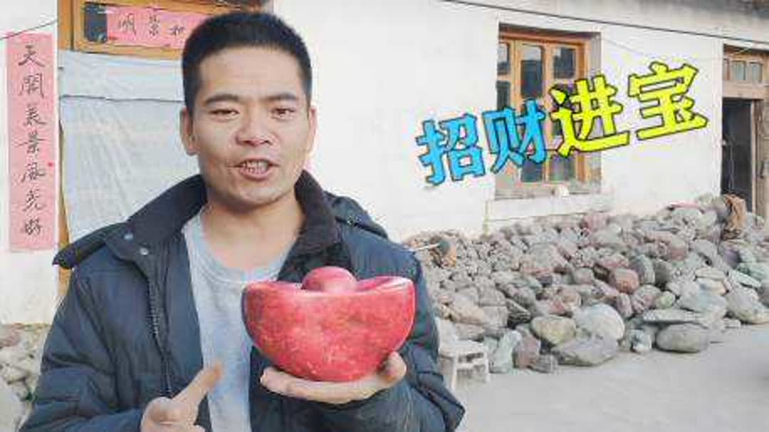 石友随手捡来的伊丁陨石,打磨成“招财进宝”,真令人爱不释手