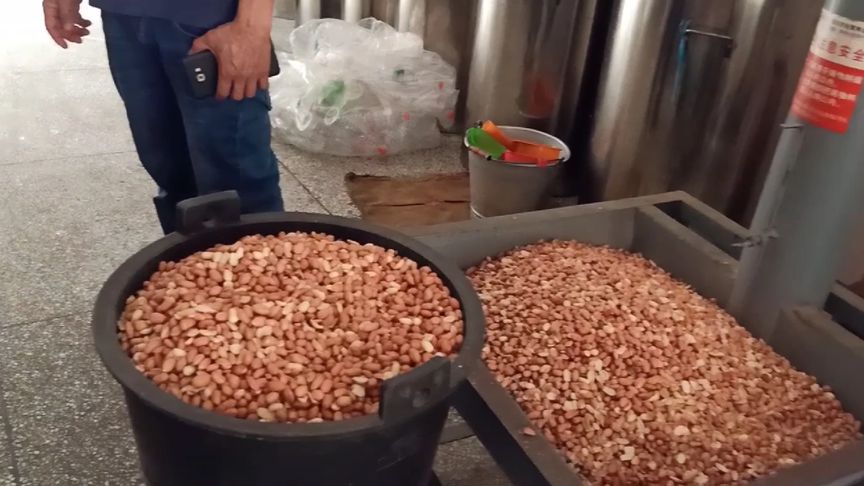 带你瞧瞧一粒花生米成长到餐桌上香喷喷的花生油过程