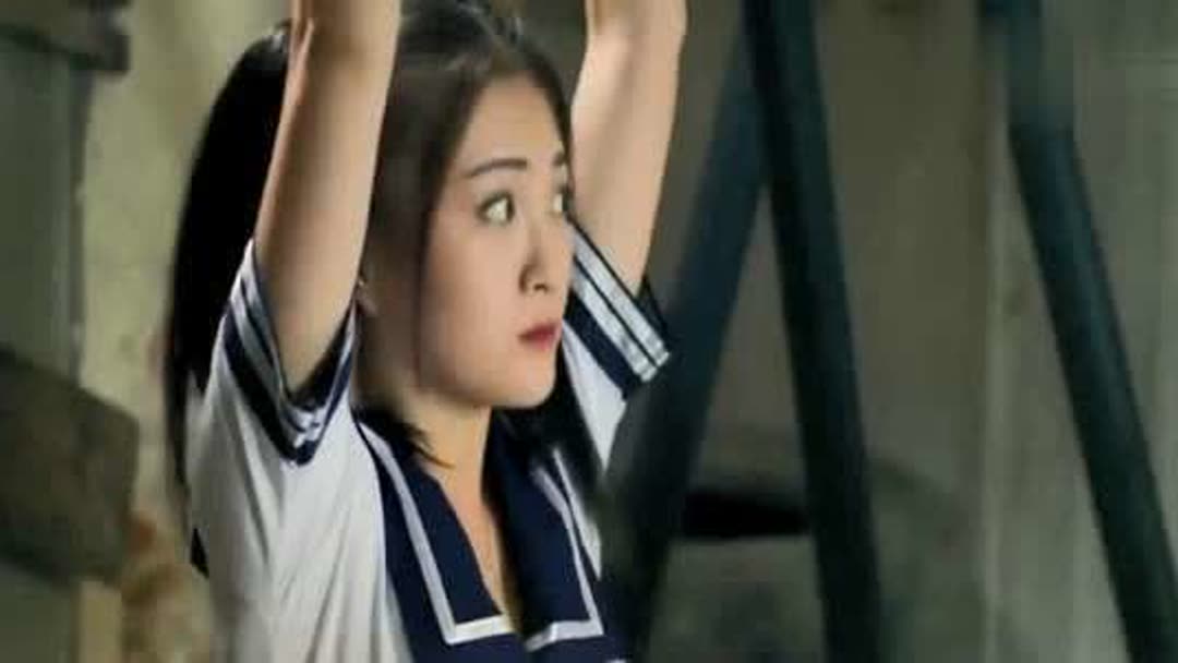 两名美女被人贩子绑架,没想到人贩子动歪脑筋