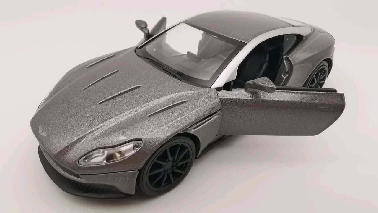 阿斯顿马丁DB11,132正版合金汽车模型开箱