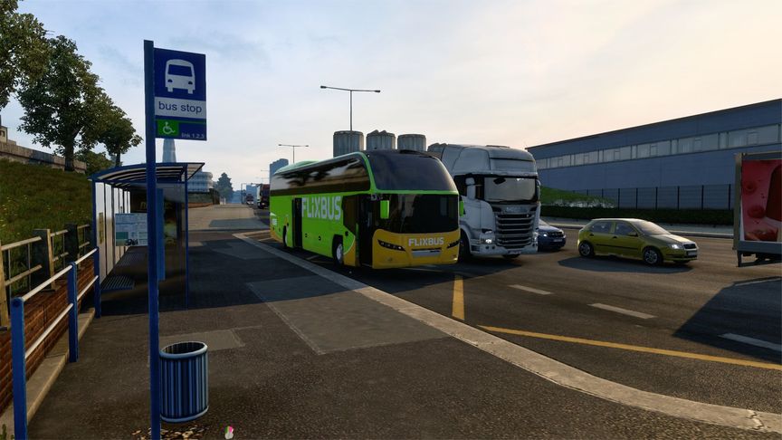 欧洲客车模拟:一大早出门遇到对向货车超车失败