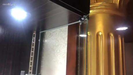 刚买的模型展示柜 大家看看效果如何