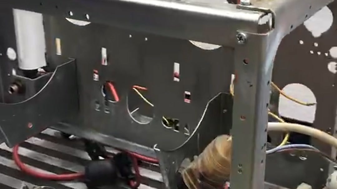 意大利咖啡机改装 拆卸基本完成 杭州索隆咖啡3