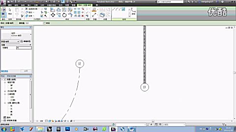 族55 模型1 Revit2013轴版本后轴网新功能