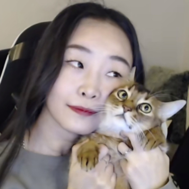 ALLY李易臻 