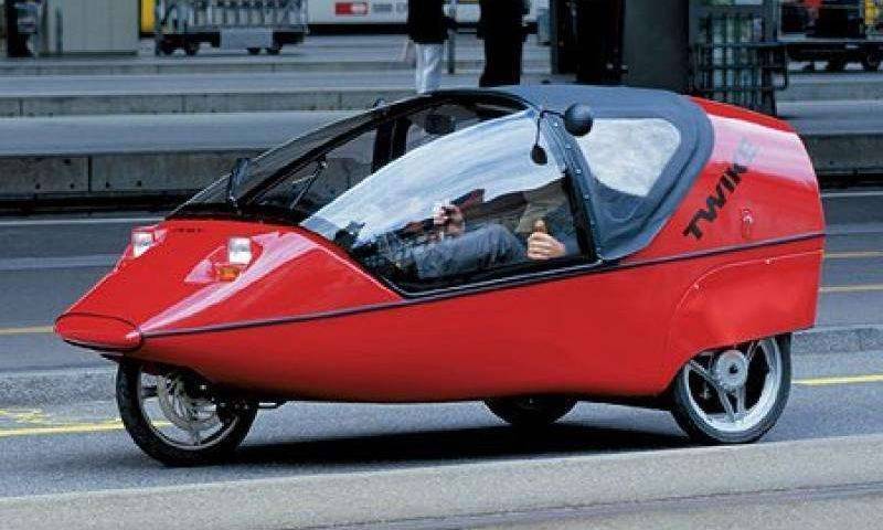 时速190的"三轮自行车",全封闭车厢带冷暖空调,不比汽车舒服