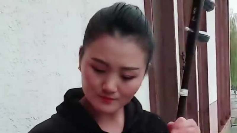 《挡不住的思念》二胡拉的真好听,第一次听就好喜欢