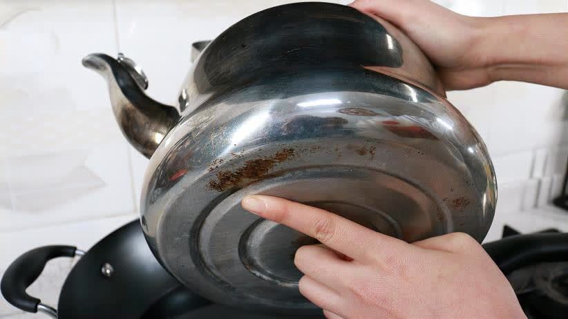 不锈烧水壶,用久了发黑生锈,不用费劲刷,简单...