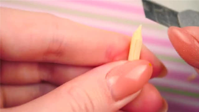 微世界DIY:迷你儿童画笔和画板,DIY手工制作