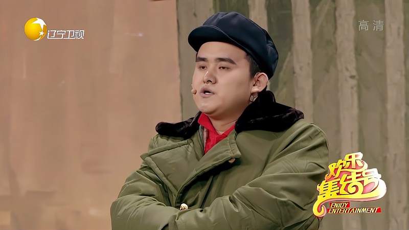 小品《你的模样》:贾冰变身支教校长,逗得观众哈哈大笑
