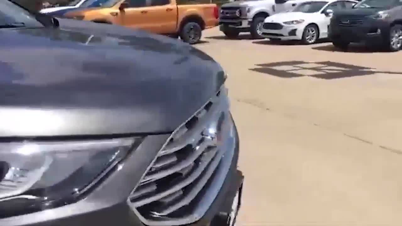 福特锐界实拍,打开车门看到后排空间,我放弃了汉兰达和冠道.mp4