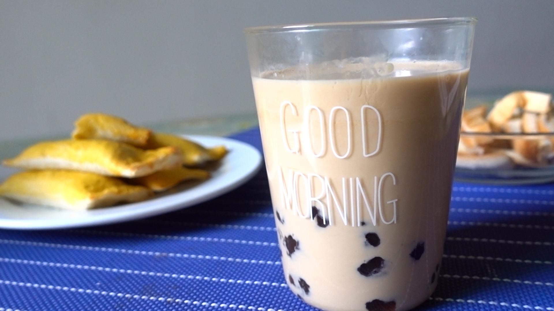 自制安全无添加珍珠奶茶,方法简单,在家也能喝上丝滑香甜的奶茶