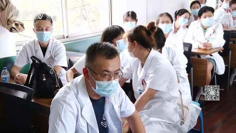 朱家角:开展核酸采样培训 提升应急处置能力