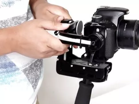 陀螺仪三轴云台稳定器