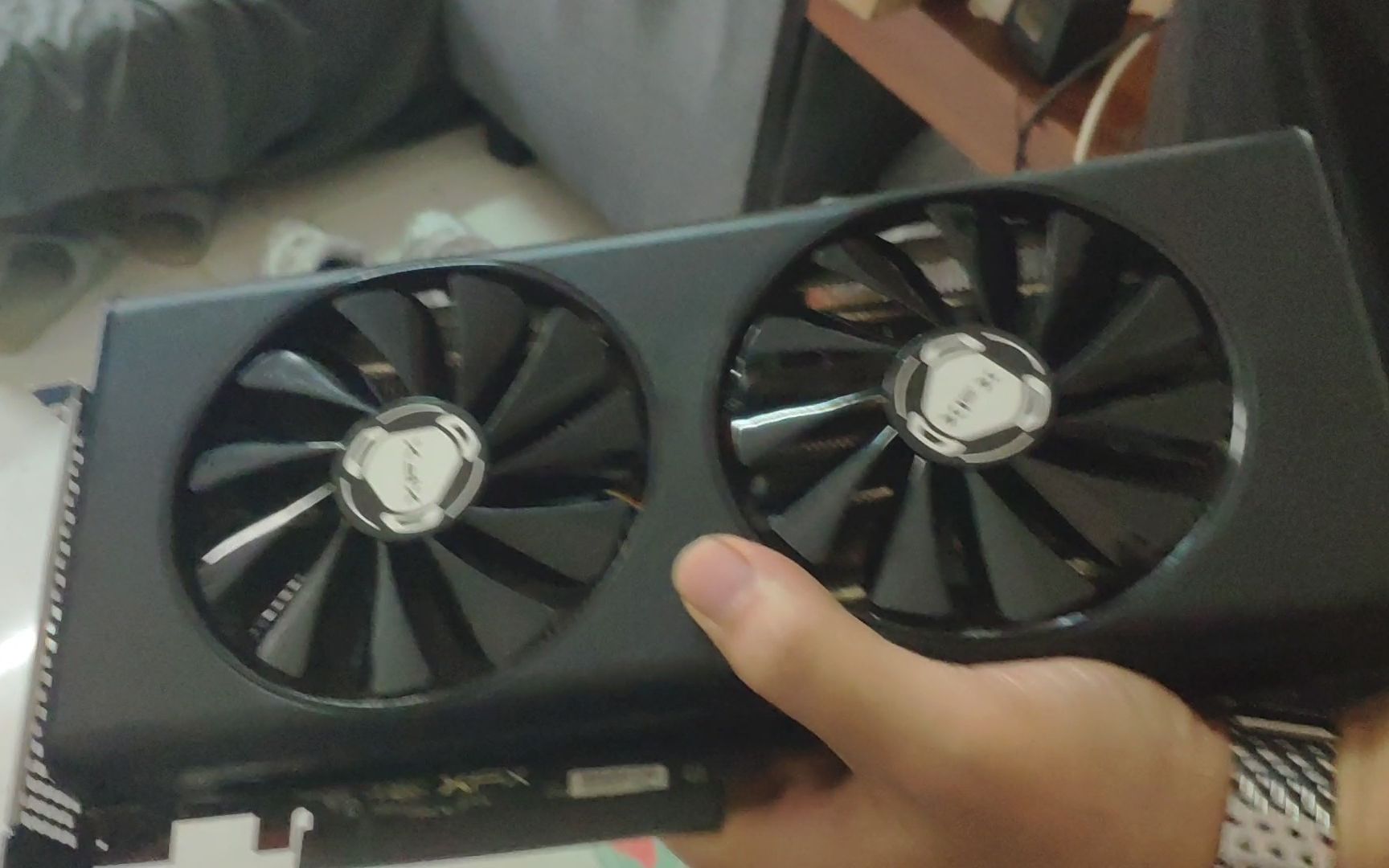 矿卡幻神RX5700XT,赌一把拆箱视频,重新刷BIOS和测试