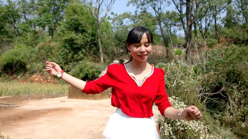 这首歌,好听到心醉,听完流泪!