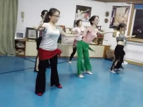 上海肚皮舞培训---集体舞 表演:YAOYU的学生们