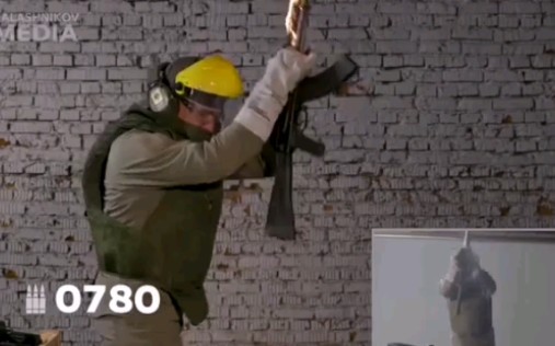 【实弹射击】AK103 AKM耐久度测试,你们喜欢的突突突来了Airsoft