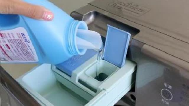 怪不得洗衣服总洗不干净,原来是洗衣液的用法不对,又学了一招!