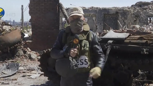 凤凰记者探访亚速钢铁厂:厂内有北约生化专家 俄军深夜遭伏击