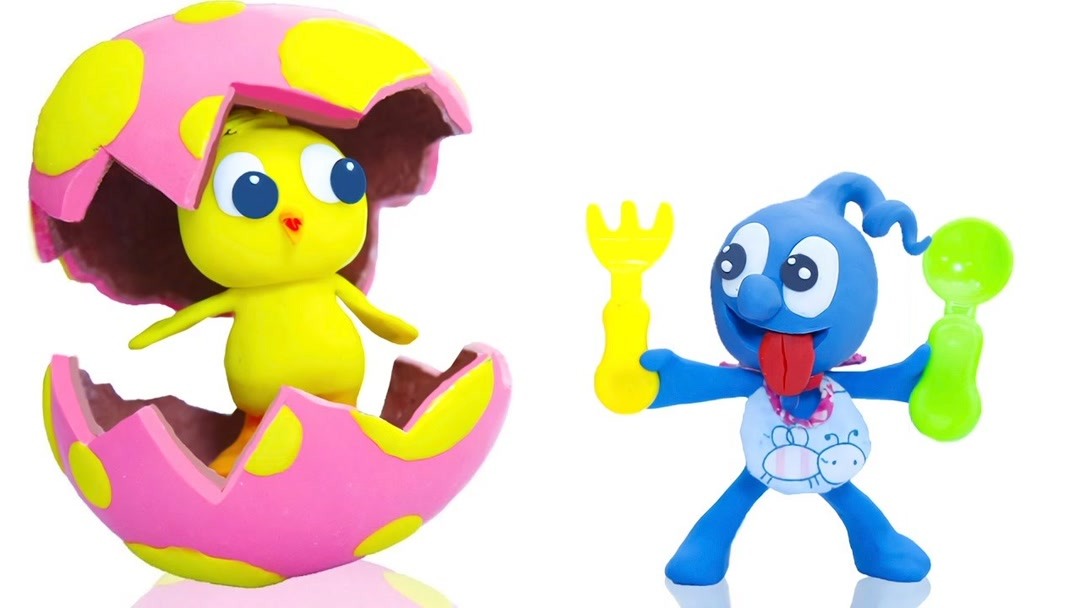 蓝精灵趣味橡皮泥!蓝精灵想吃的蛋孵出非常可爱的小鸡