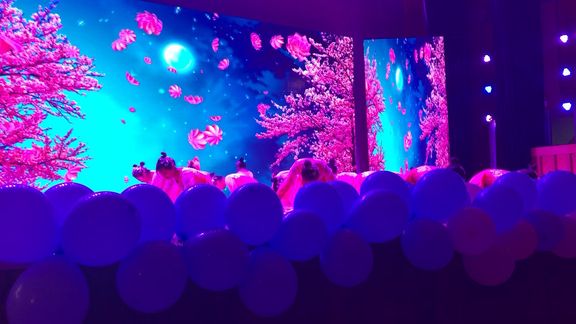 我们学校的元旦晚会节目,很精彩哦