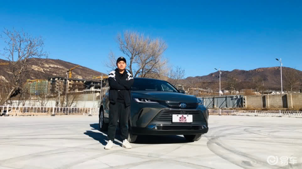 精装RAV4还是换标雷克萨斯?试驾一汽丰田凌放