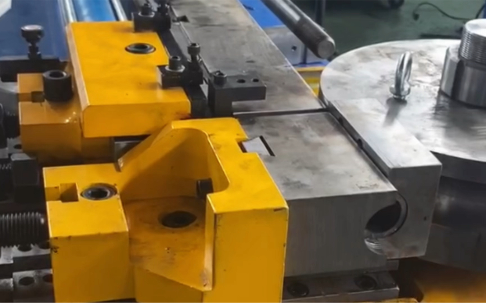 数控液压弯管机,铁管无褶皱弯曲u型管折弯机视频原理