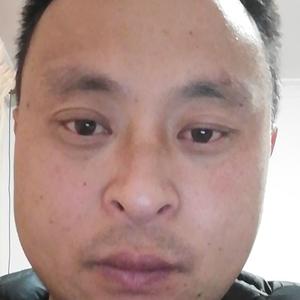 老张身边事 