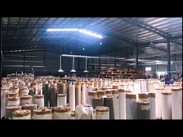 专业生产吸塑,包覆拼框门板,描金,描银做旧门板,极简玻璃门,移门,罗马...