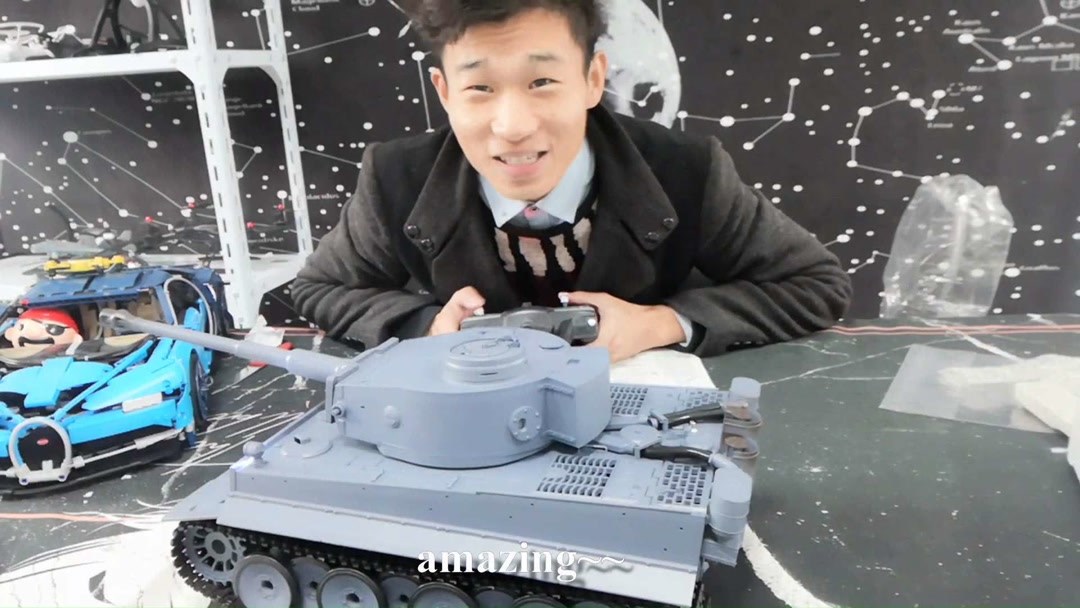 试玩粉丝推荐的恒龙仿真坦克,1:16还原德国虎式坦克,真酷!